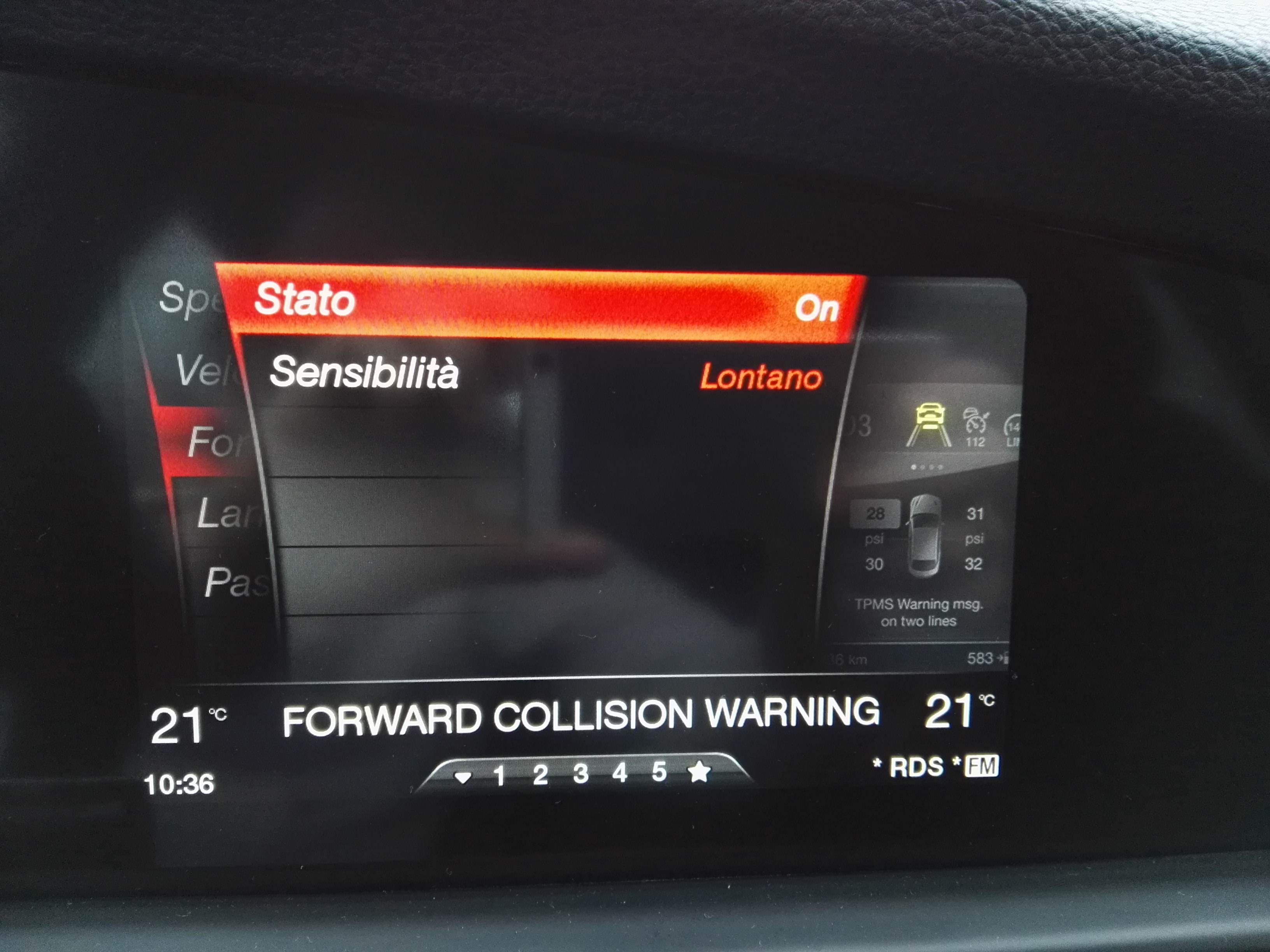 Forward Collision Warning (FCW) - ClubAlfa.it Forum Forward Collision Warning (FCW) - ClubAlfa.it Forum